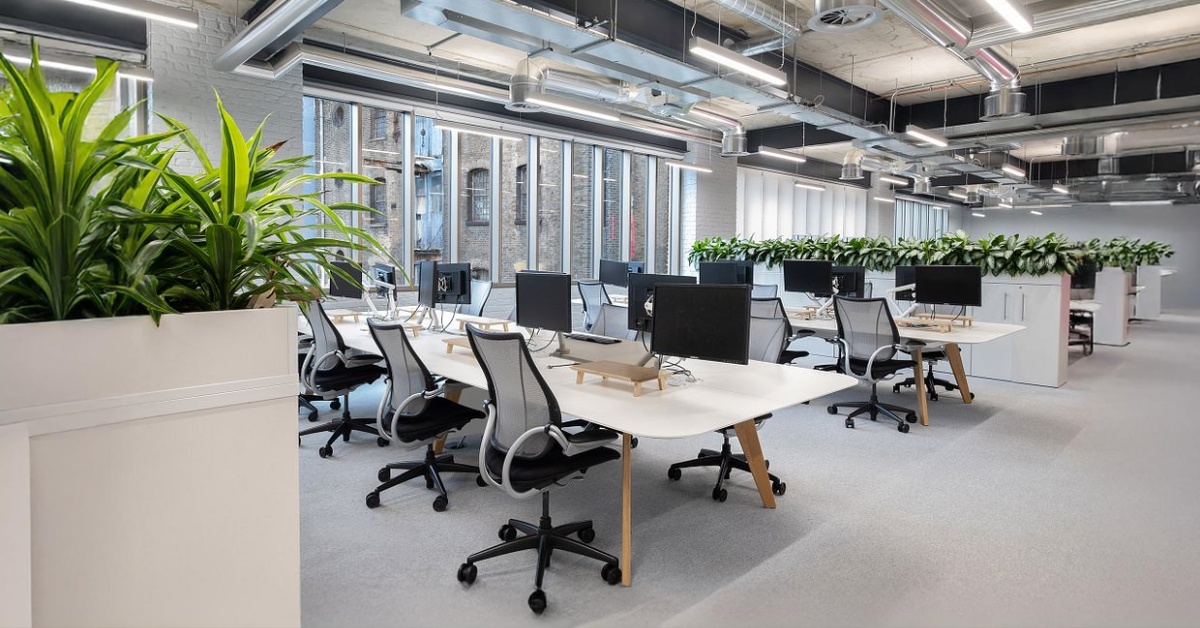 9 Best Modern Office Interior Designs for Your Workspace | Arcedior